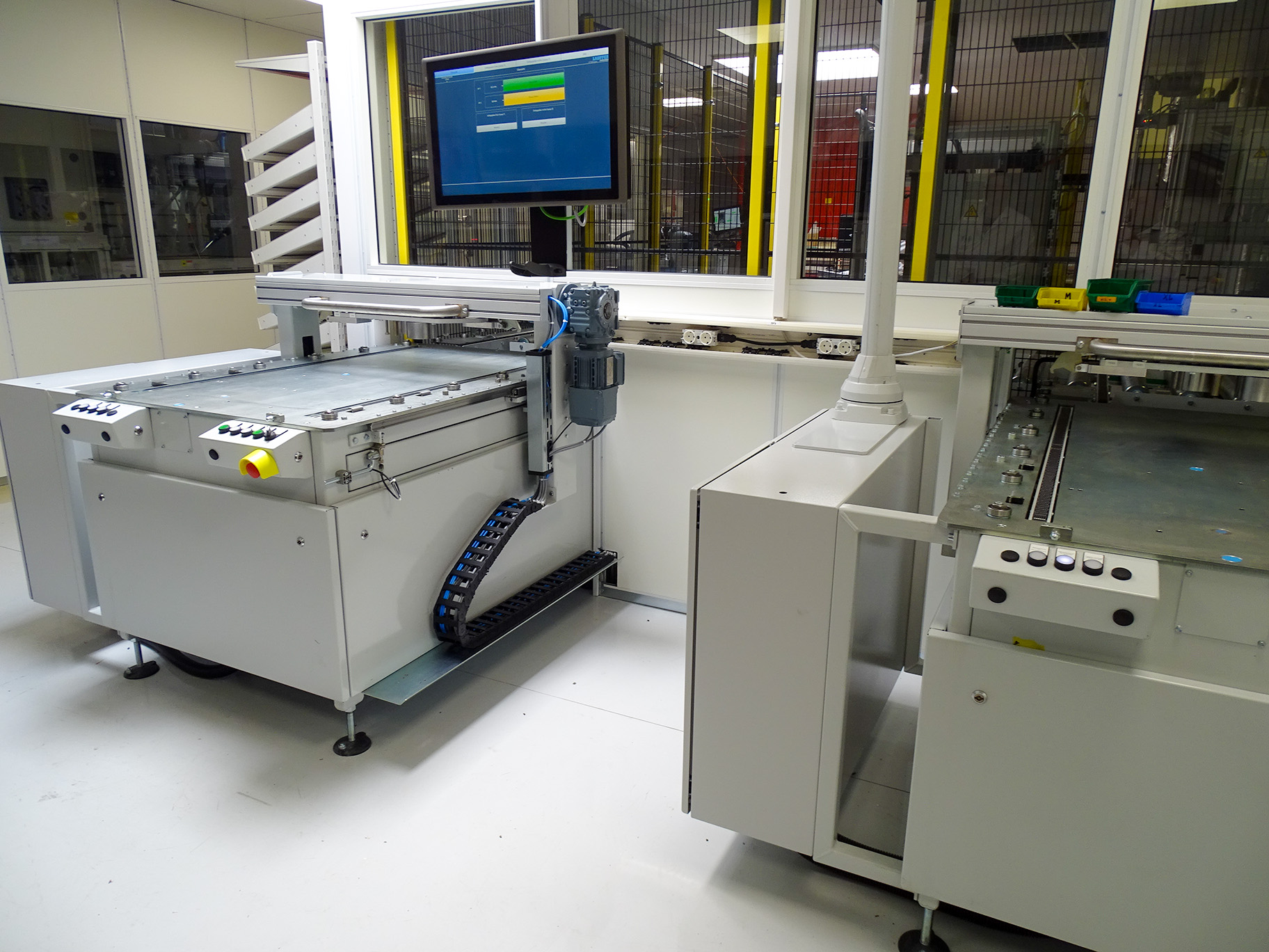 ILFA nimmt Laminationszentrum RMV 125/6 von LAUFFER in Betrieb - ILFA ...