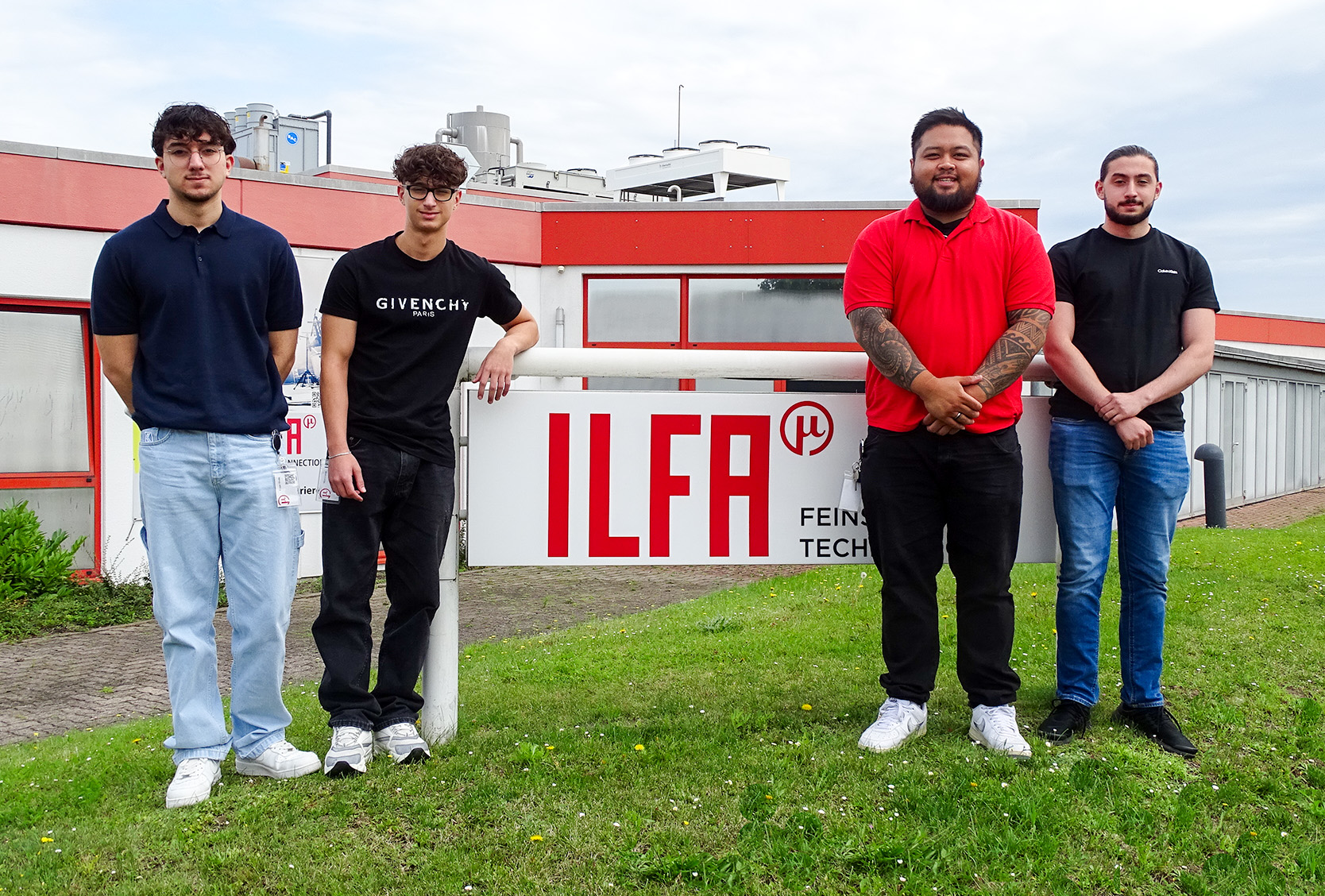 4 neue Azubis starten bei ILFA ins Berufsleben - ILFA Feinstleiter ...